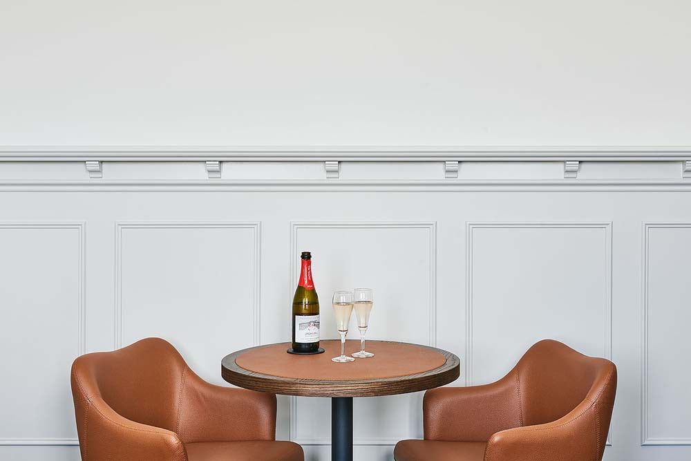 Cafe Tables – Zuster Furniture